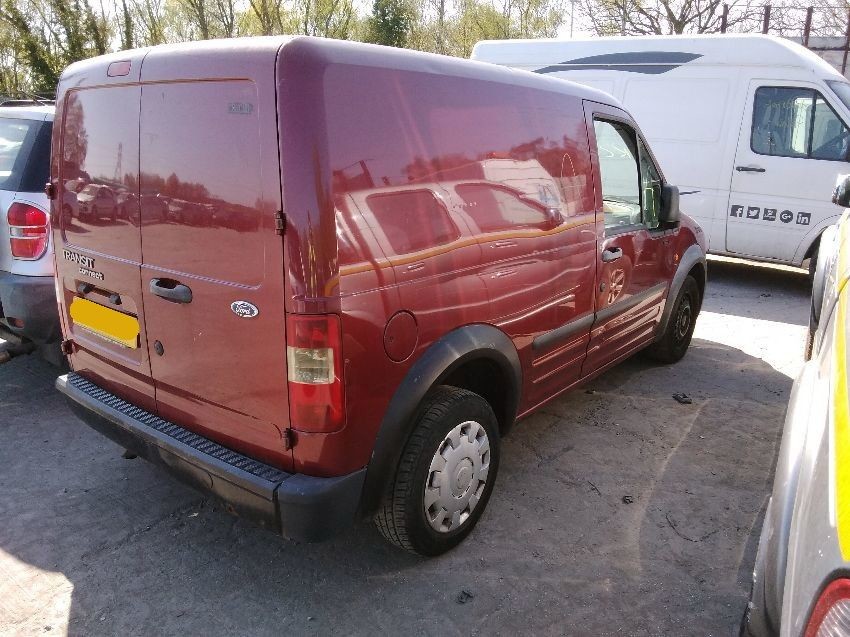 Used 2005 FORD TRANSIT CONNECT for sale at online auction | RAW2K