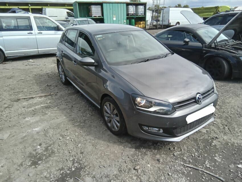 Used 2010 VOLKSWAGEN POLO for sale at online auction | RAW2K