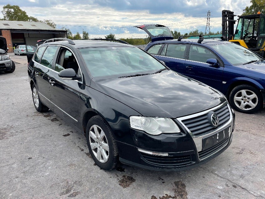 Used 2007 VOLKSWAGEN PASSAT for sale at online auction | RAW2K