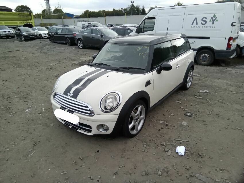 Used 2010 MINI CLUBMAN for sale at online auction | RAW2K