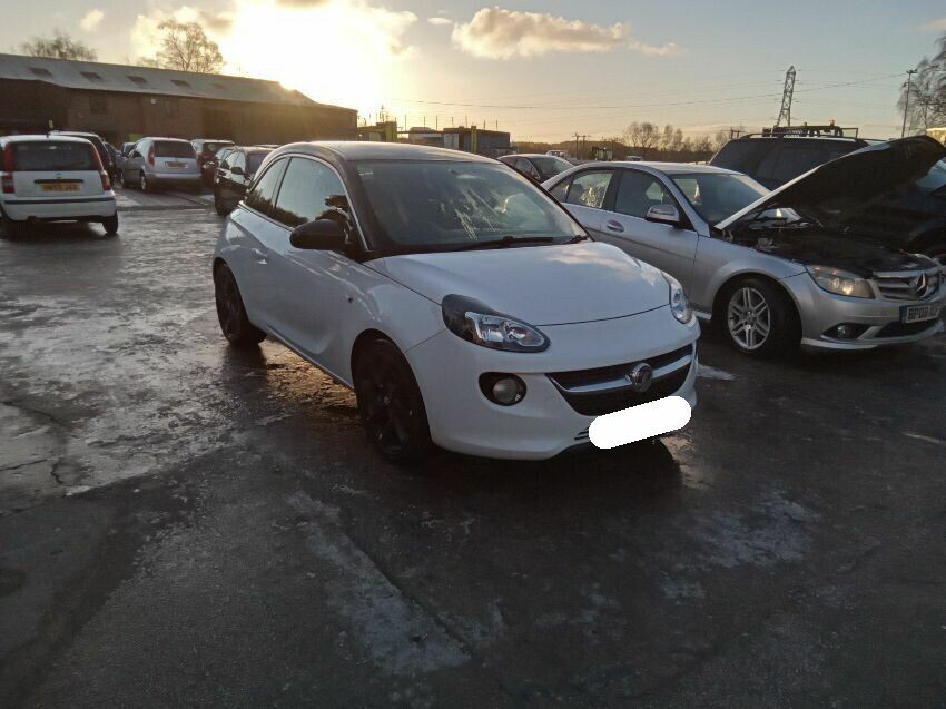 Used 2015 VAUXHALL ADAM for sale at online auction | RAW2K