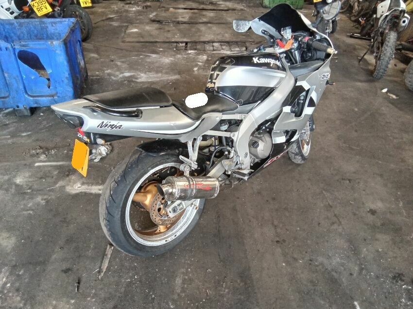 Used 2000 KAWASAKI ZX6 R for sale at online auction | RAW2K