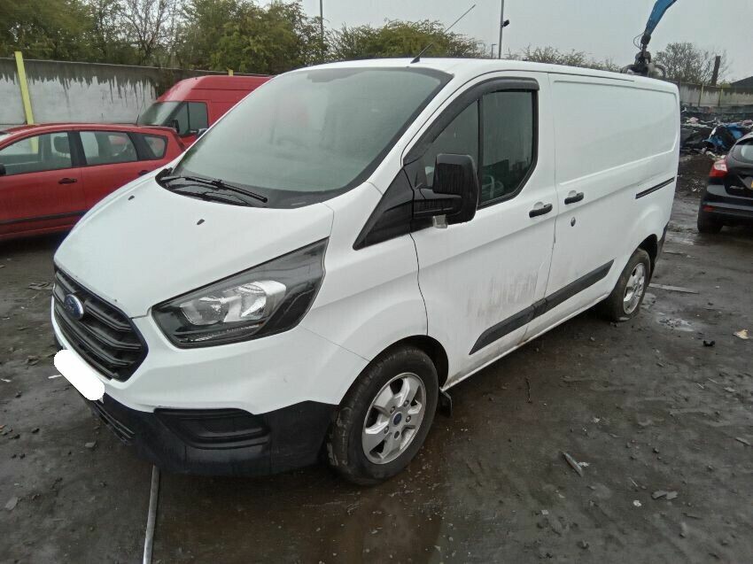 Used 2018 FORD TRANSIT CUSTOM for sale at online auction | RAW2K