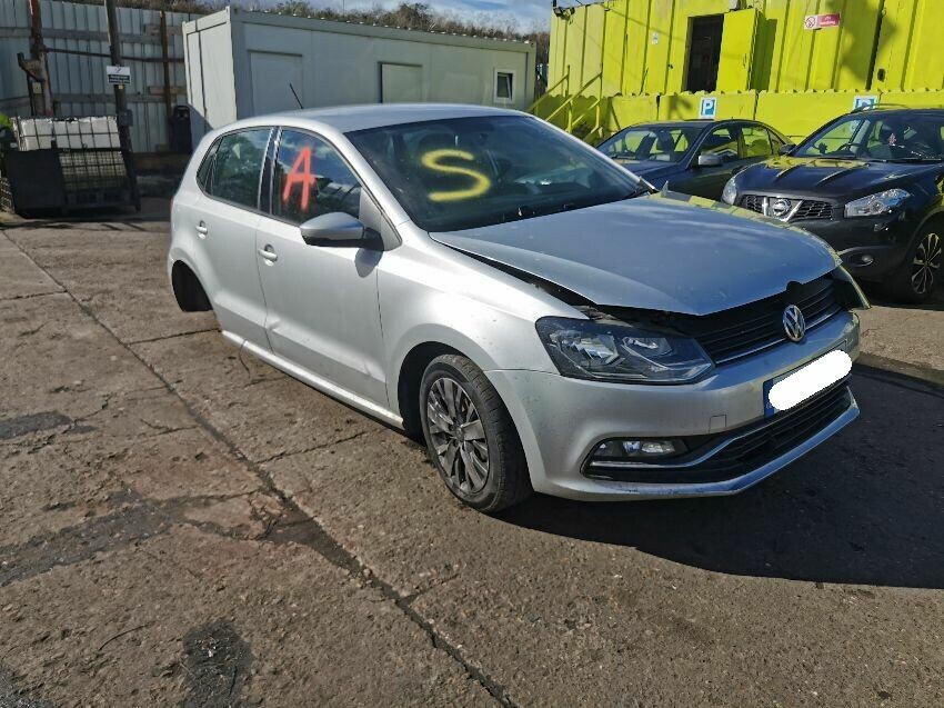 Used 2015 VOLKSWAGEN POLO for sale at online auction | RAW2K