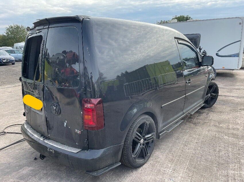 Used 2010 VOLKSWAGEN CADDY for sale at online auction | RAW2K