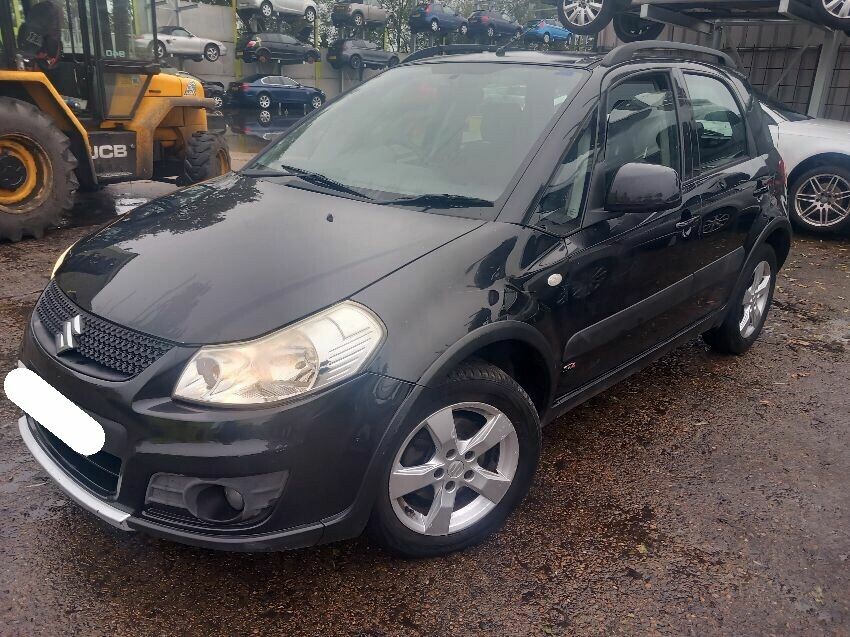 Used 2011 SUZUKI SX4 for sale at online auction | RAW2K