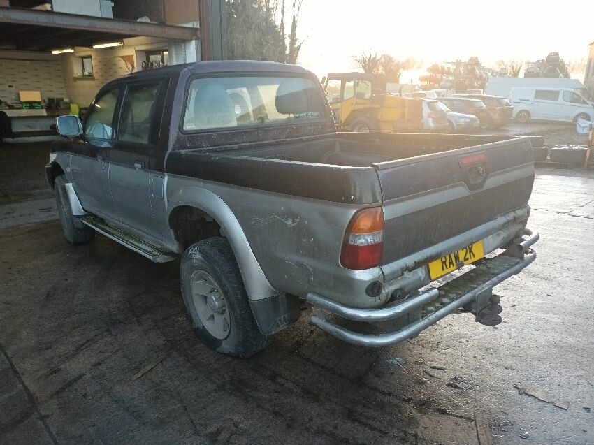 Used 2005 MITSUBISHI L200 for sale at online auction | RAW2K