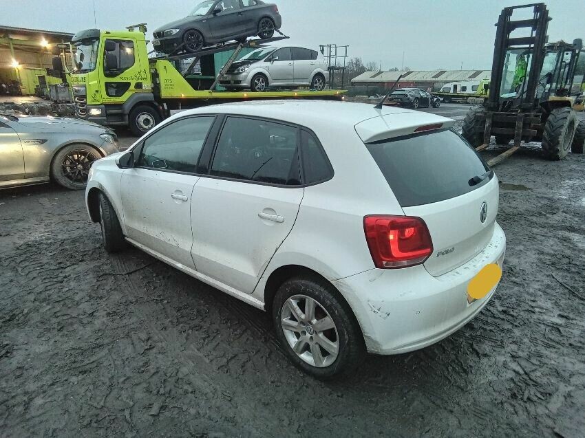 Used 2013 VOLKSWAGEN POLO for sale at online auction | RAW2K