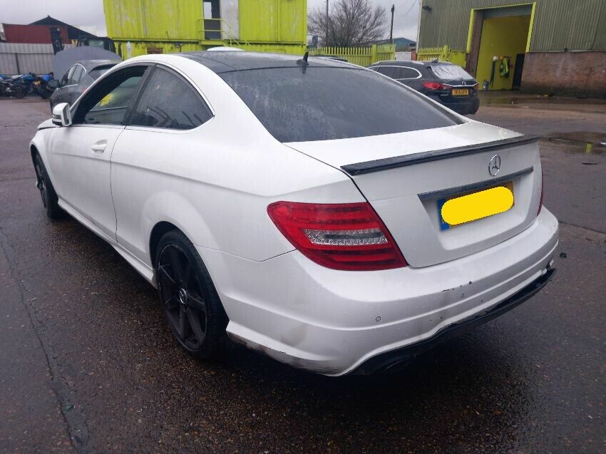 Used 2011 MERCEDES C-CLASS for sale at online auction | RAW2K