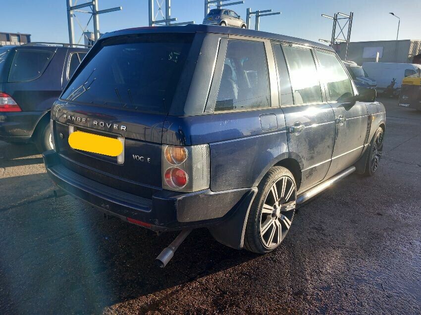 Used 2004 LAND ROVER RANGE ROVER for sale at online auction | RAW2K
