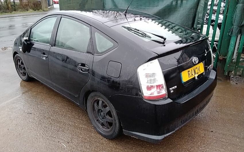 Used 2004 TOYOTA PRIUS for sale at online auction | RAW2K