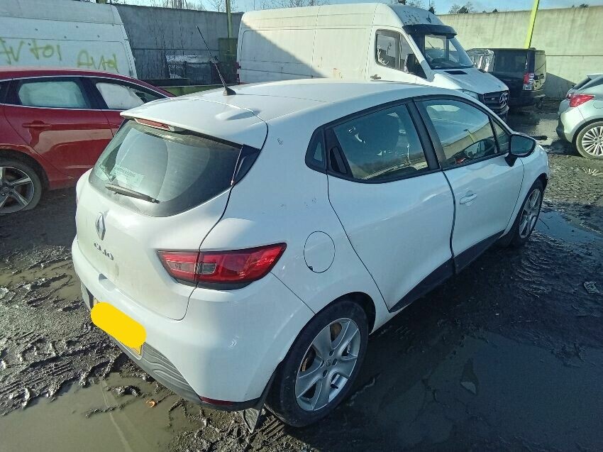 Used 2014 RENAULT CLIO for sale at online auction | RAW2K