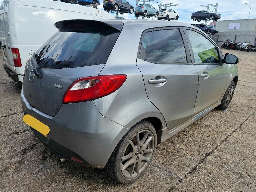 Used 2014 MAZDA 2 for sale at online auction | RAW2K