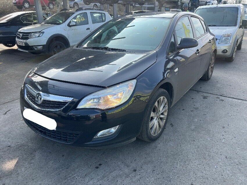 Used 2012 VAUXHALL ASTRA for sale at online auction | RAW2K
