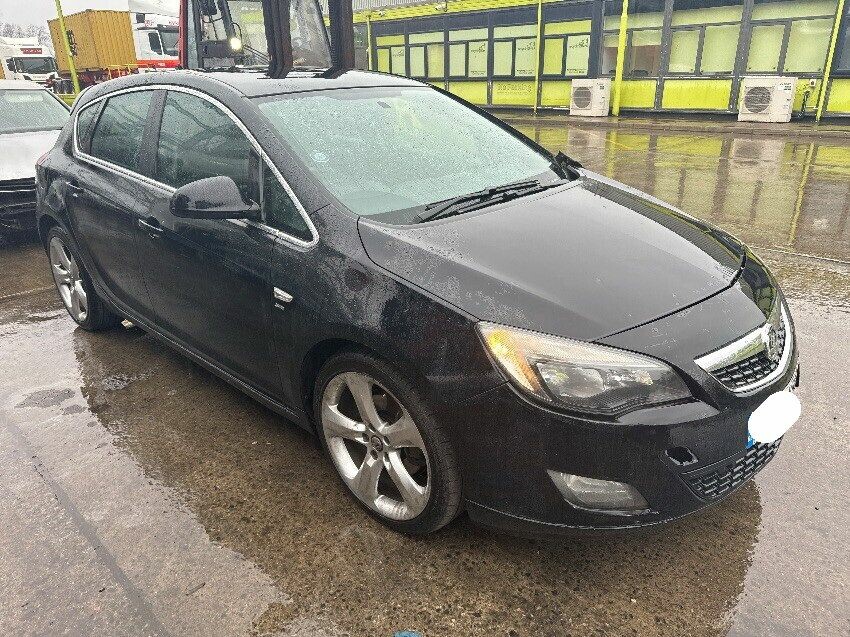 Used 2011 VAUXHALL ASTRA for sale at online auction | RAW2K