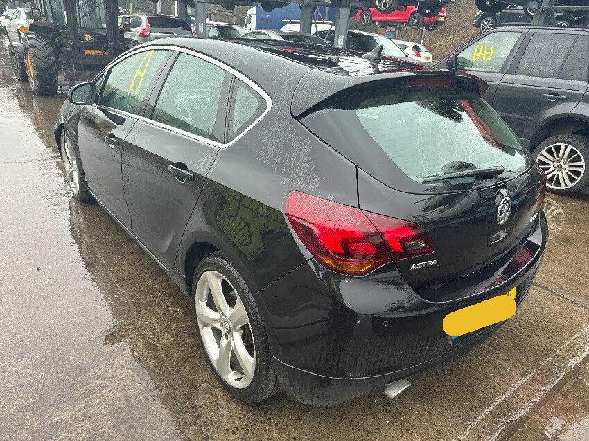 Used 2011 VAUXHALL ASTRA for sale at online auction | RAW2K
