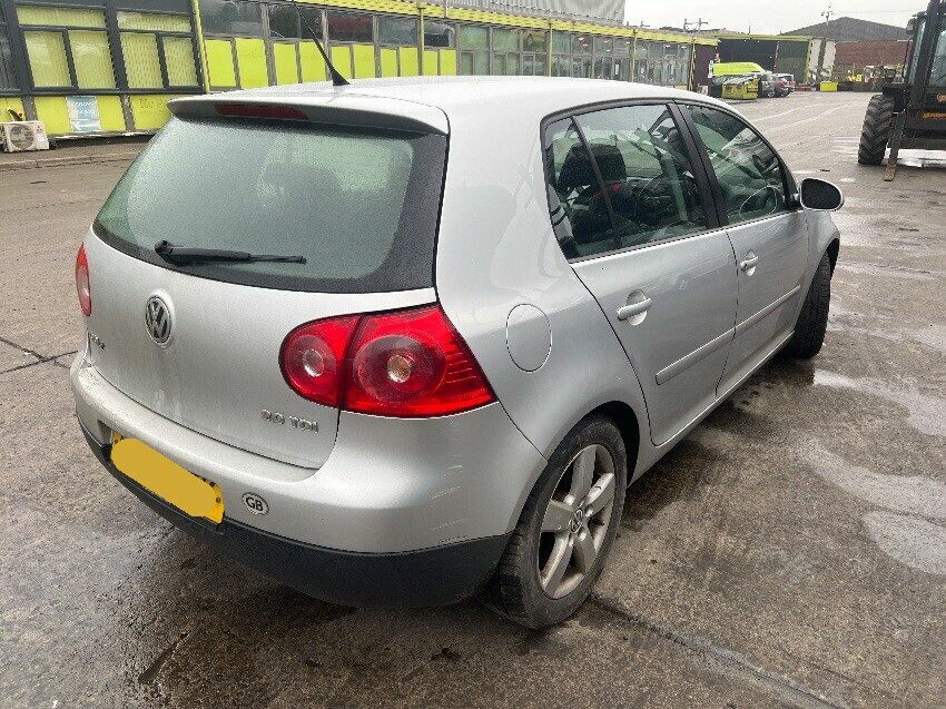 Used 2006 VOLKSWAGEN GOLF for sale at online auction | RAW2K