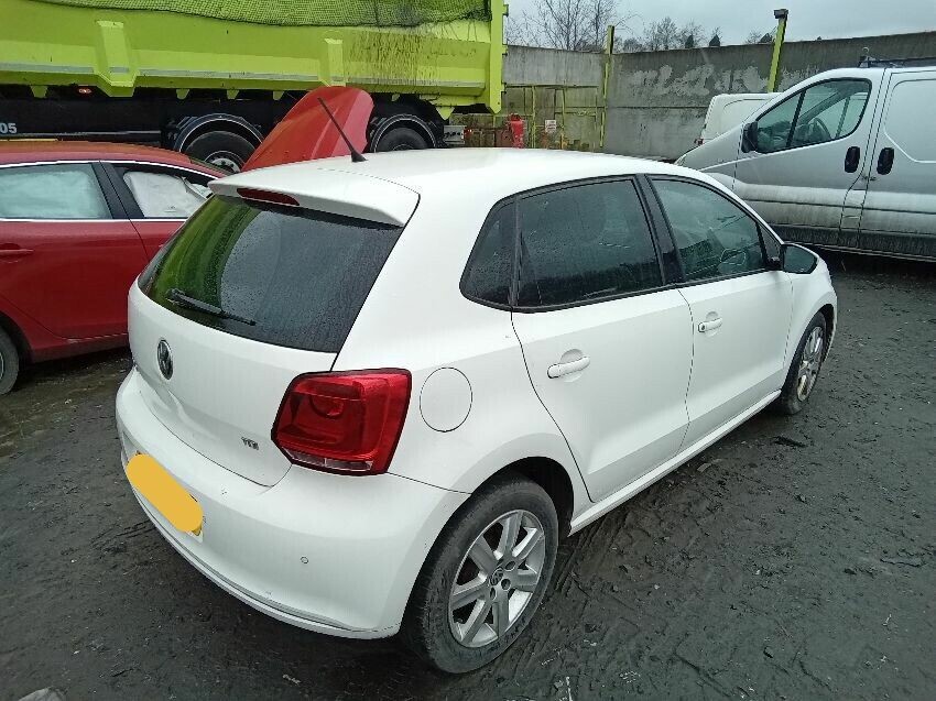 Used 2013 VOLKSWAGEN POLO for sale at online auction | RAW2K