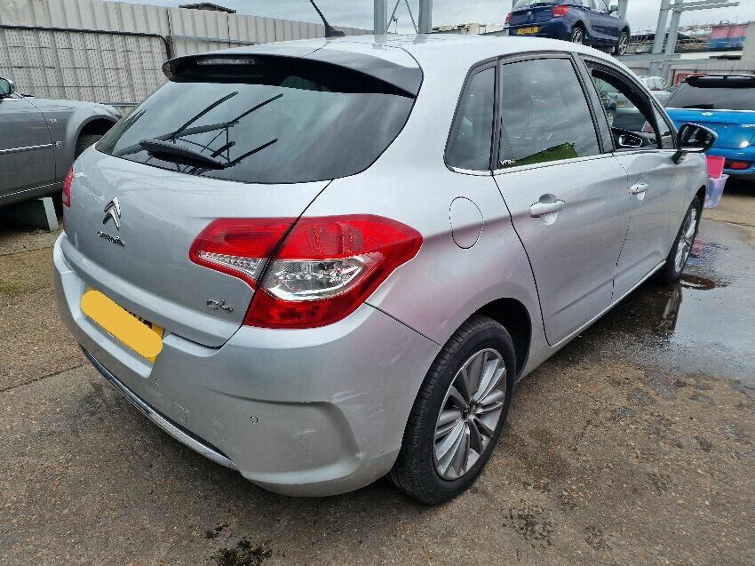 Used 2012 CITROEN C4 for sale at online auction | RAW2K