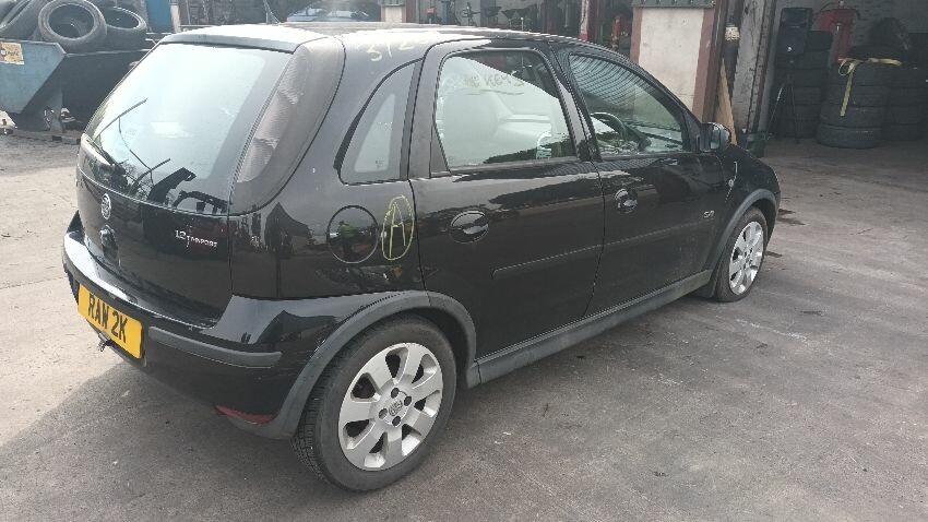 Used 2006 VAUXHALL CORSA for sale at online auction | RAW2K