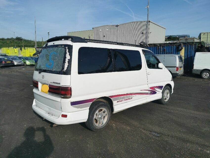 Used 1998 TOYOTA MPV for sale at online auction | RAW2K