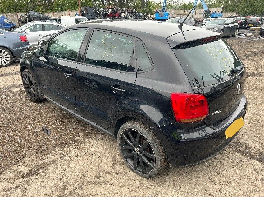 Used 2011 VOLKSWAGEN POLO for sale at online auction | RAW2K