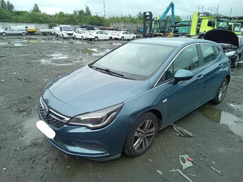 Used 2017 VAUXHALL ASTRA for sale at online auction | RAW2K