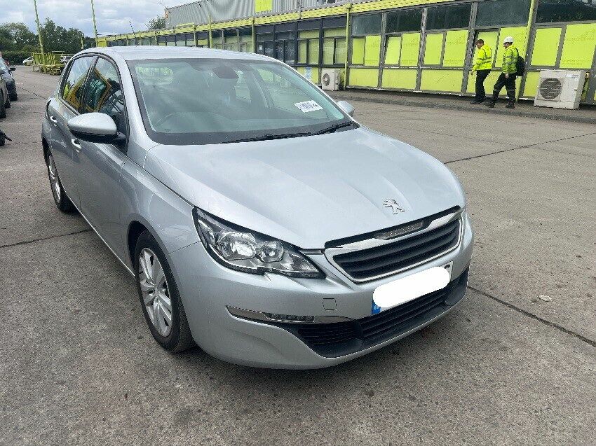 Used 2015 PEUGEOT 308 for sale at online auction | RAW2K