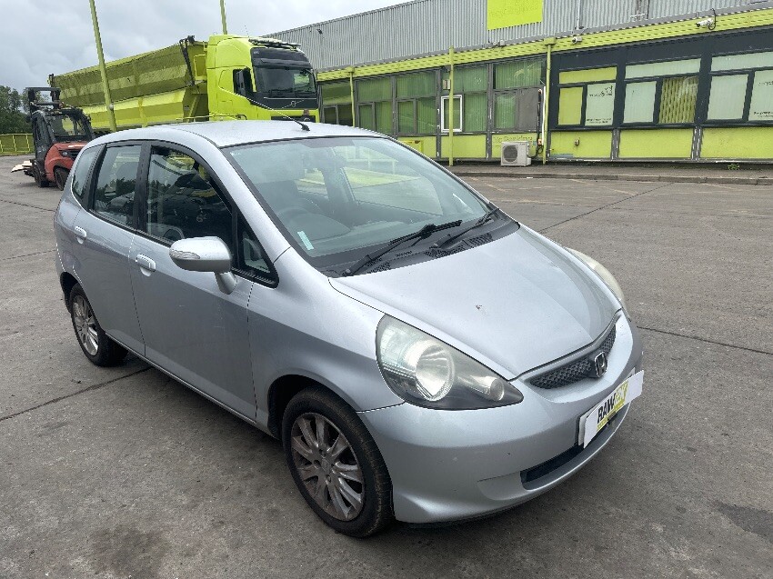 Used 2005 HONDA JAZZ for sale at online auction | RAW2K