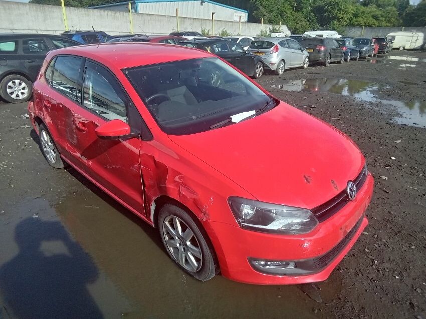 Used 2014 VOLKSWAGEN POLO for sale at online auction | RAW2K