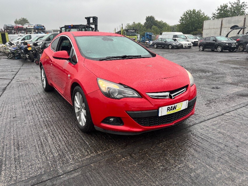 Used 2012 VAUXHALL ASTRA GTC for sale at online auction | RAW2K