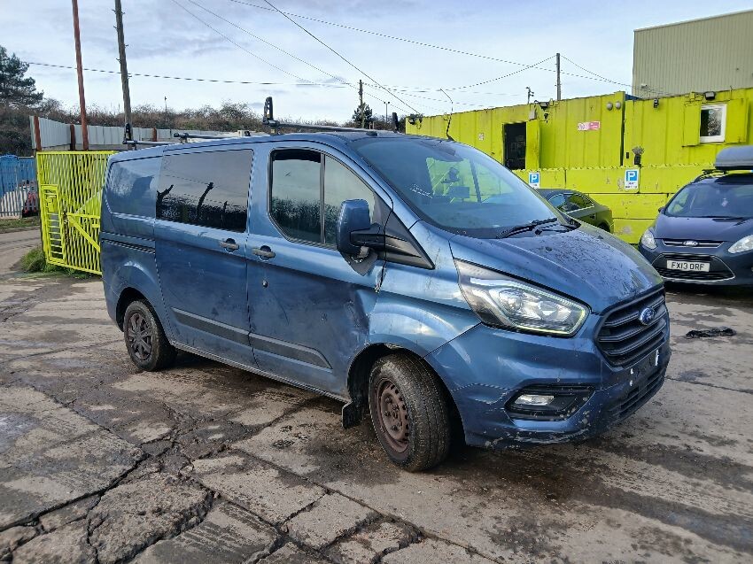Used 2018 FORD TRANSIT CUSTOM for sale at online auction | RAW2K
