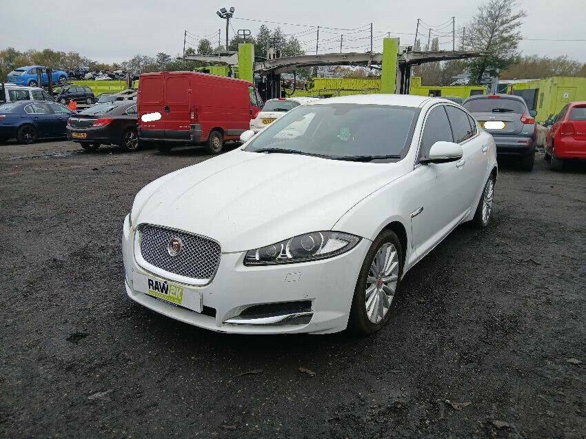 Used 2015 JAGUAR XF for sale at online auction | RAW2K