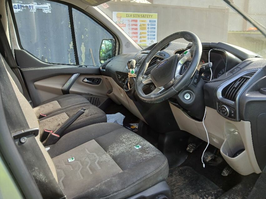 Used 2013 FORD TRANSIT CUSTOM for sale at online auction | RAW2K