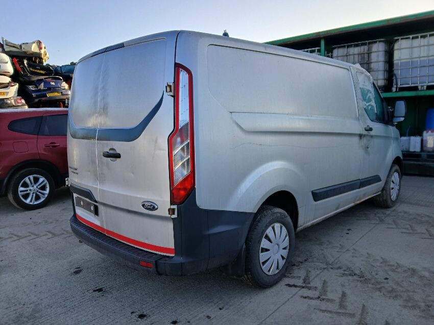 Used 2014 FORD TRANSIT CUSTOM for sale at online auction | RAW2K