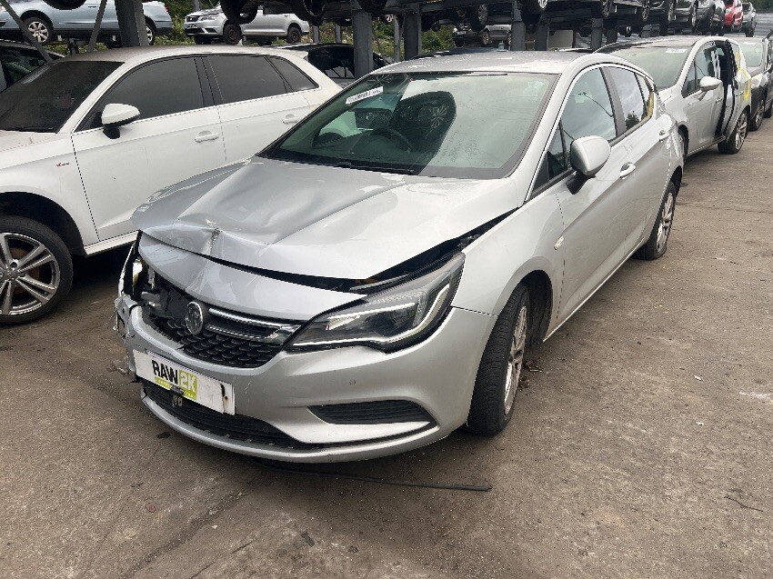 Used 2016 VAUXHALL ASTRA for sale at online auction | RAW2K