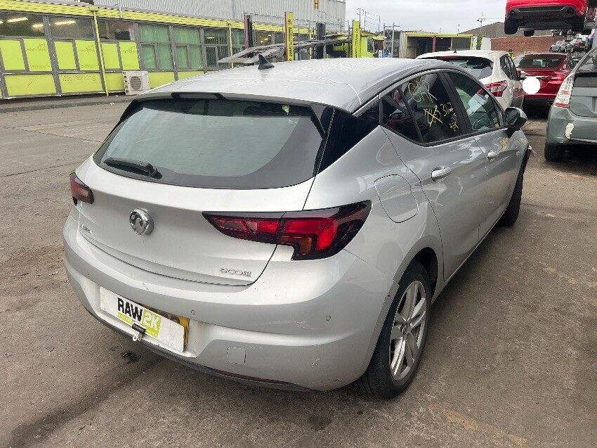 Used 2016 VAUXHALL ASTRA for sale at online auction | RAW2K