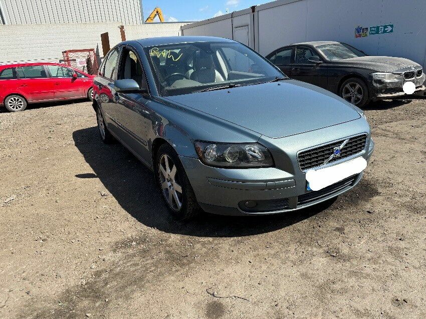 Used 2004 VOLVO S40 for sale at online auction | RAW2K