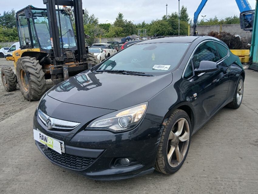 Used 2014 VAUXHALL ASTRA GTC for sale at online auction | RAW2K