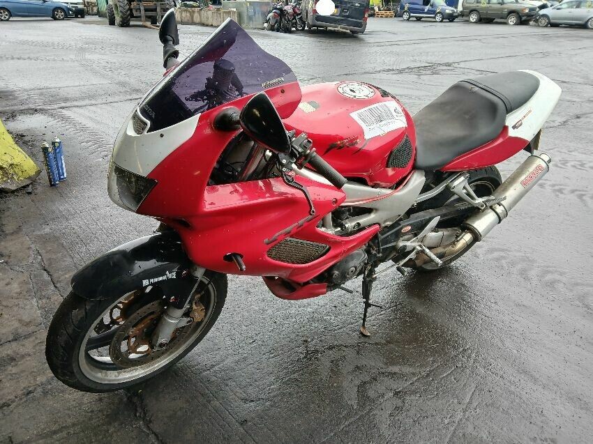 Used 1998 HONDA VTR for sale at online auction | RAW2K