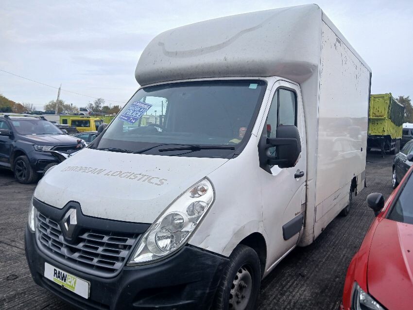 Used 2018 RENAULT MASTER for sale at online auction | RAW2K
