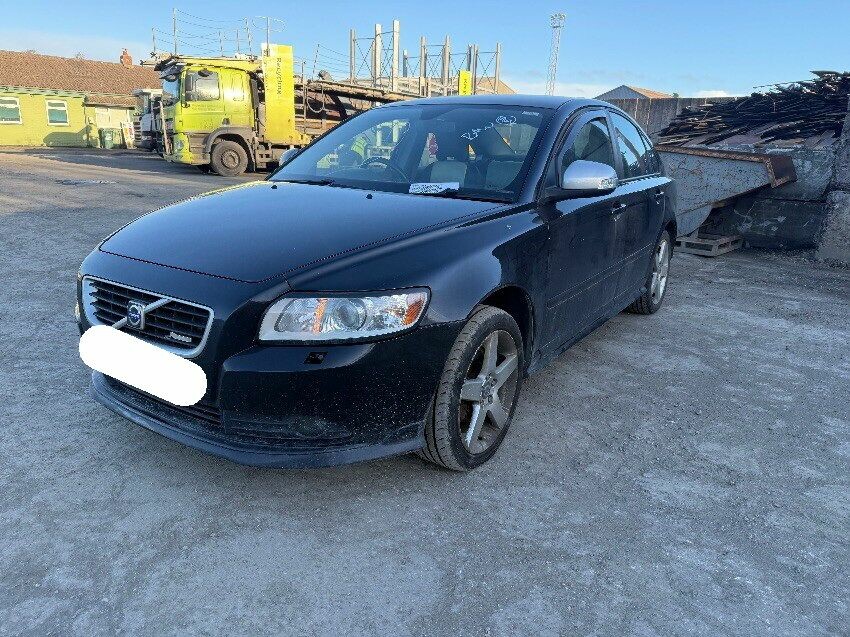 Used 2010 VOLVO S40 for sale at online auction | RAW2K