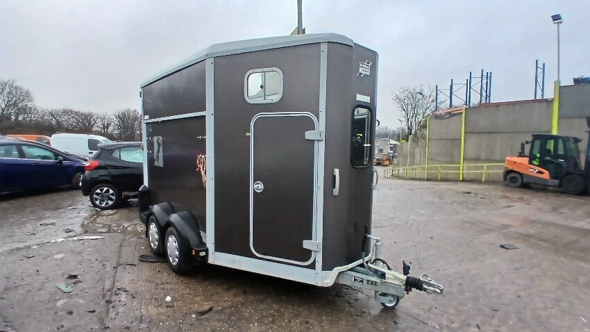Used LIGHT I4 WILLIAMS TRAILOR for sale at online auction | RAW2K
