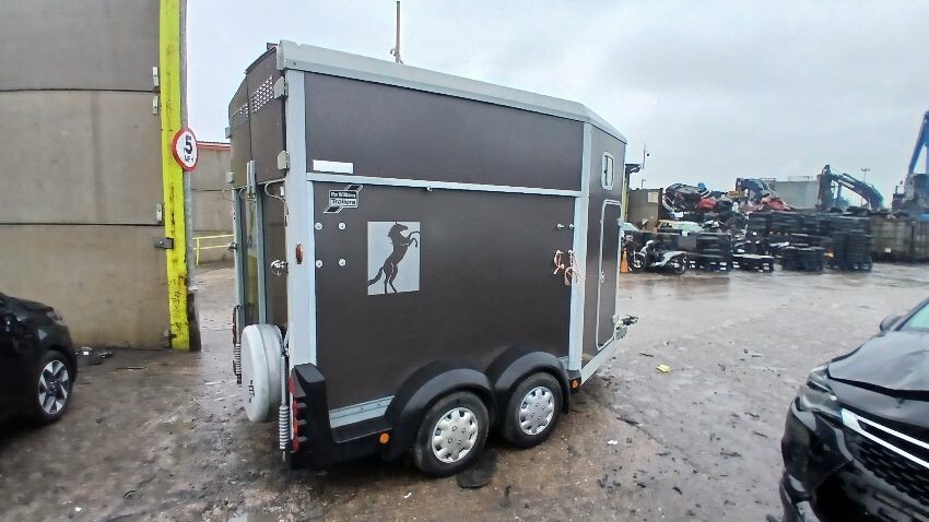Used LIGHT I4 WILLIAMS TRAILOR for sale at online auction | RAW2K